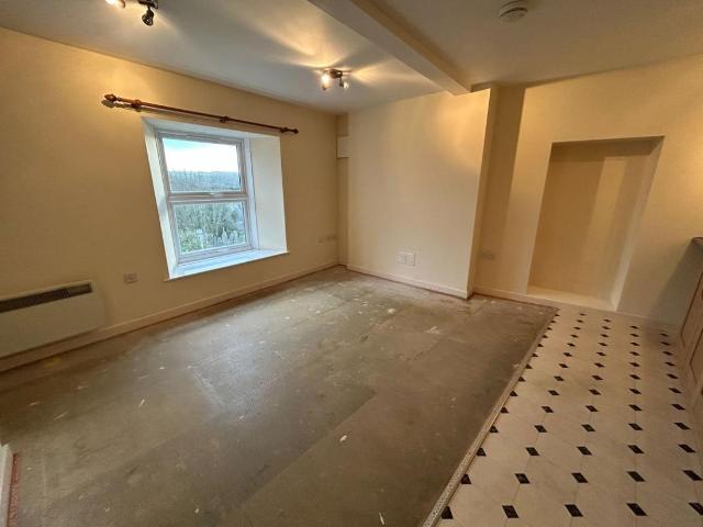 1 bed flat for sale
