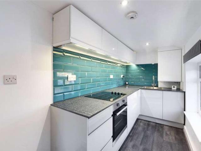 1 bed flat for sale