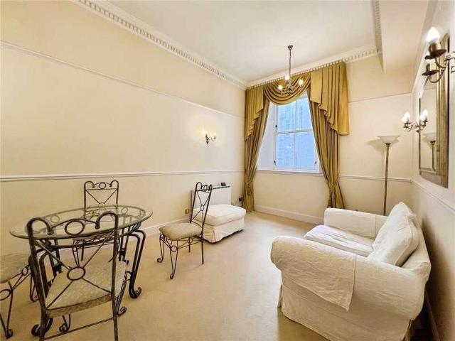 1 bed flat for sale