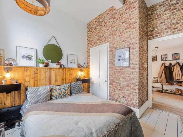1 bed flat for sale