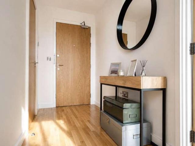 1 bed flat for sale