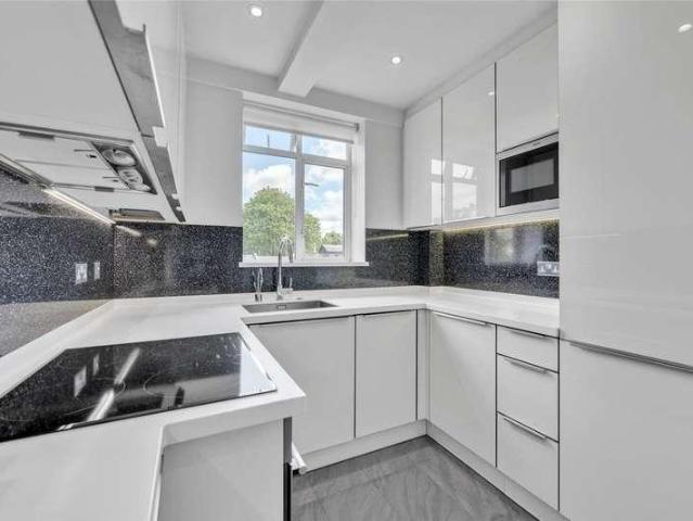 1 bed flat for sale
