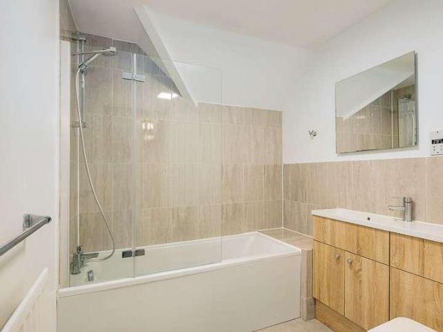 1 bed flat for sale