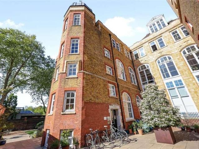 1 bed flat for sale