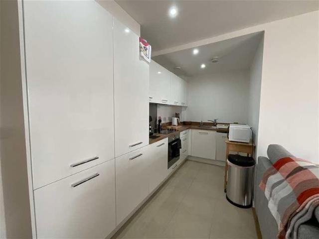 1 bed flat for sale