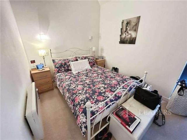1 bed flat for sale