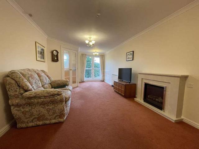 1 bed flat for sale