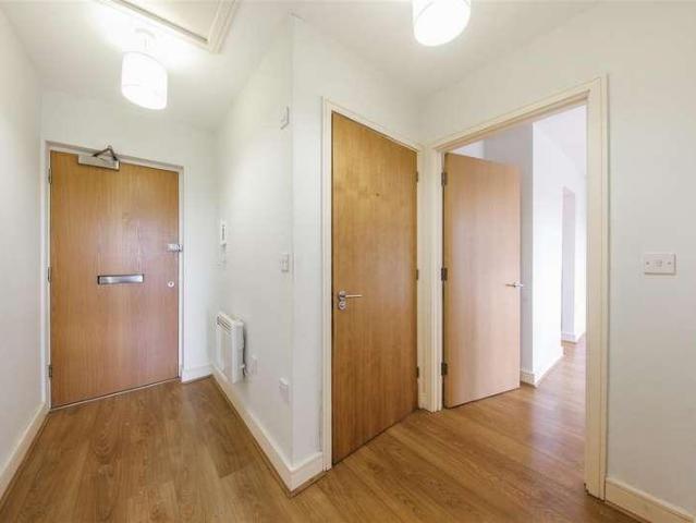 1 bed flat for sale