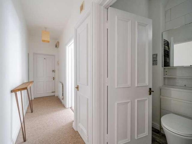 1 bed flat for sale