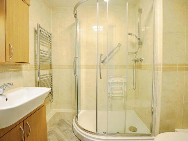 1 bed flat for sale