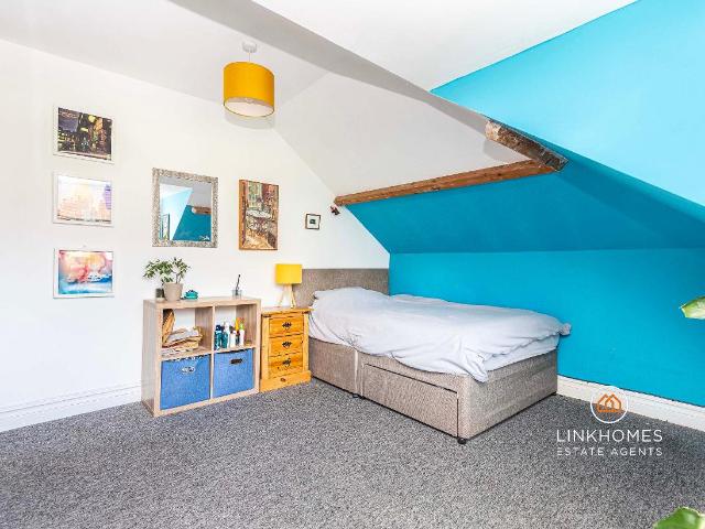 1 bed flat for sale