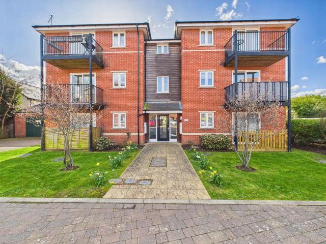 1 bed flat for sale