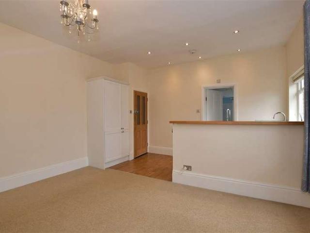 1 bed flat for sale