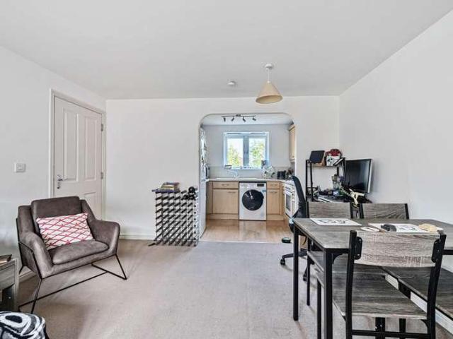 1 bed flat for sale