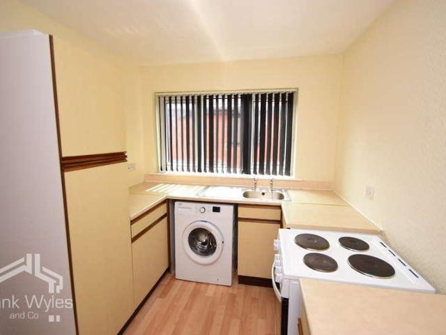 1 bed flat for sale