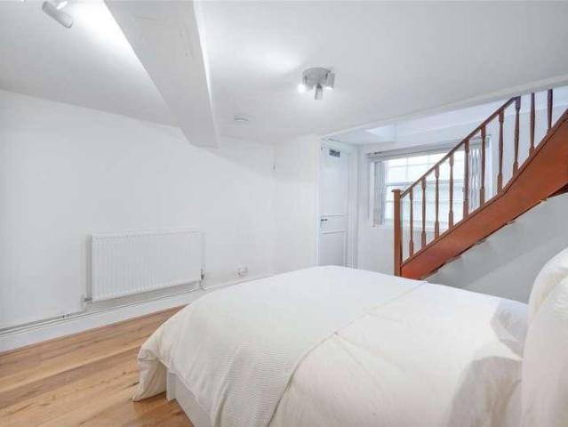 1 bed flat for sale