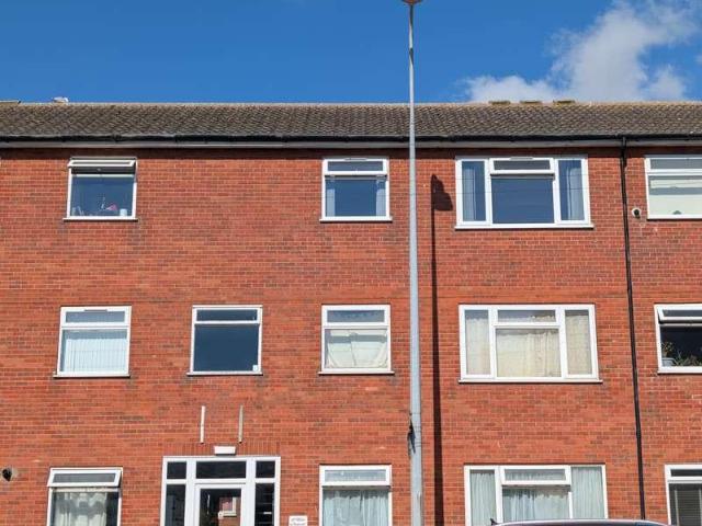 1 bed flat for sale