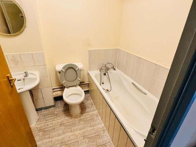 1 bed flat for sale