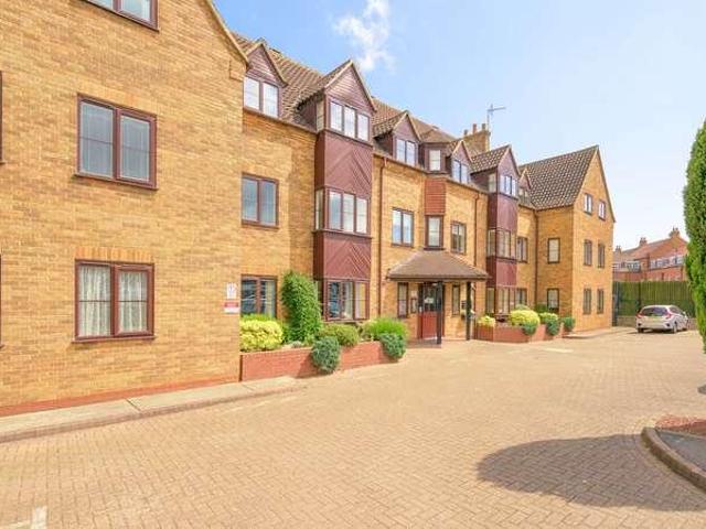 1 bed flat for sale