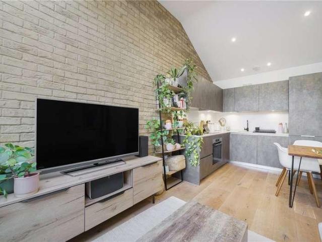1 bed flat for sale