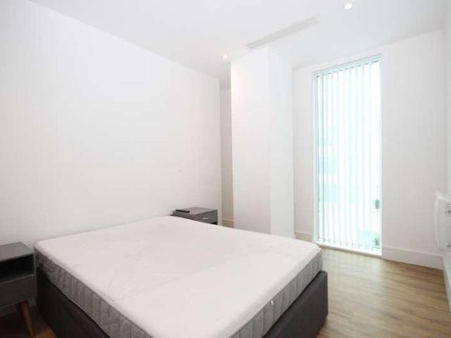 1 bed flat for sale