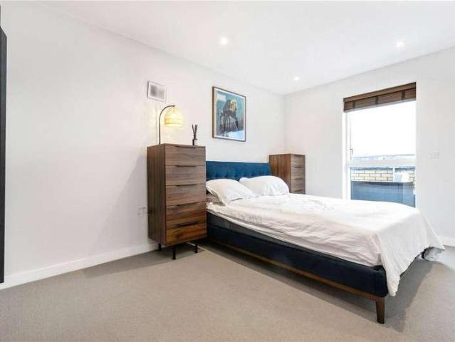1 bed flat for sale