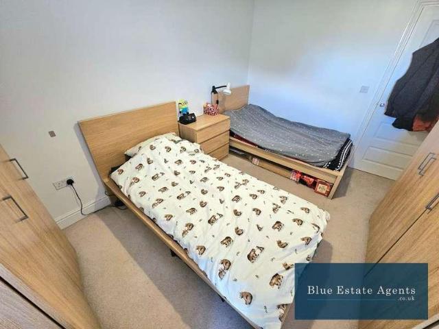 1 bed flat for sale