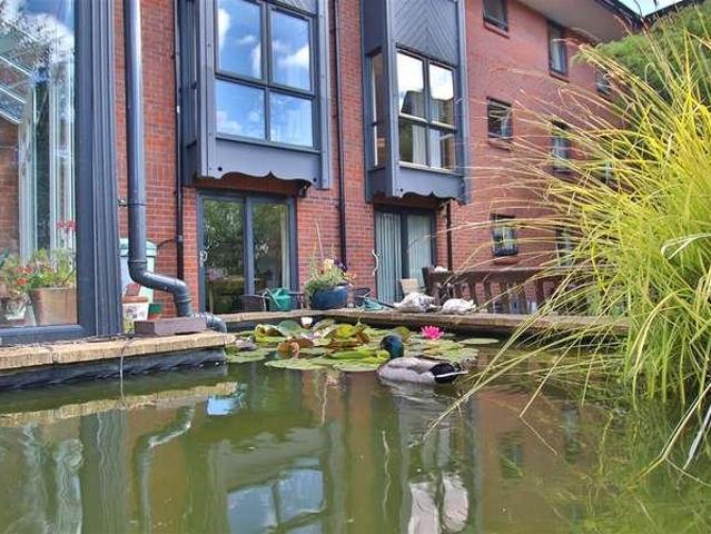 1 bed flat for sale