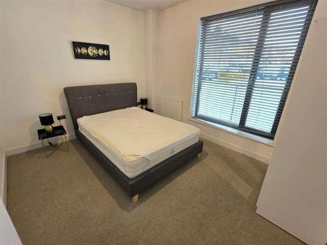 1 bed flat for sale