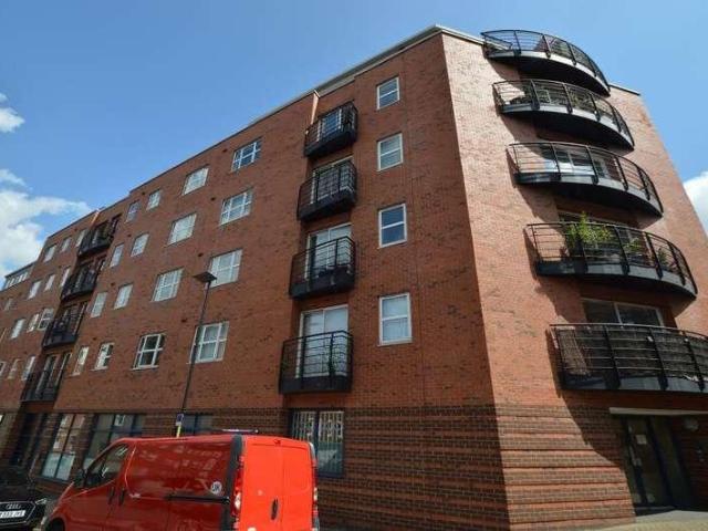 1 bed flat for sale