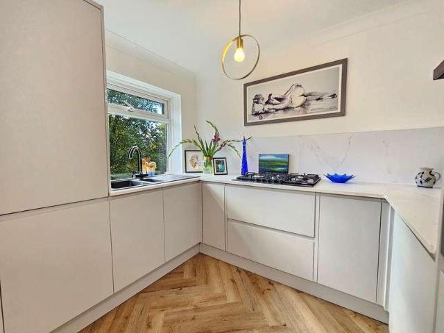 1 bed flat for sale