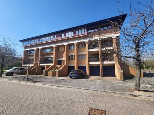 1 bed flat for sale