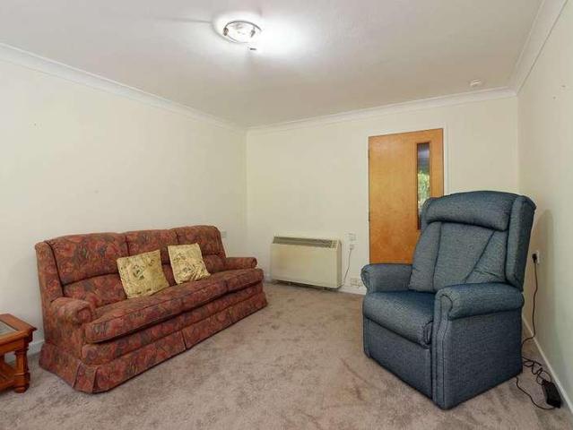 1 bed flat for sale