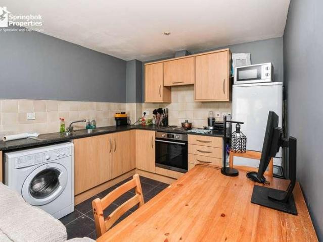 1 bed flat for sale