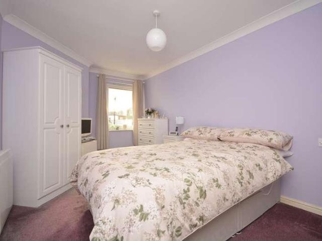 1 bed flat for sale