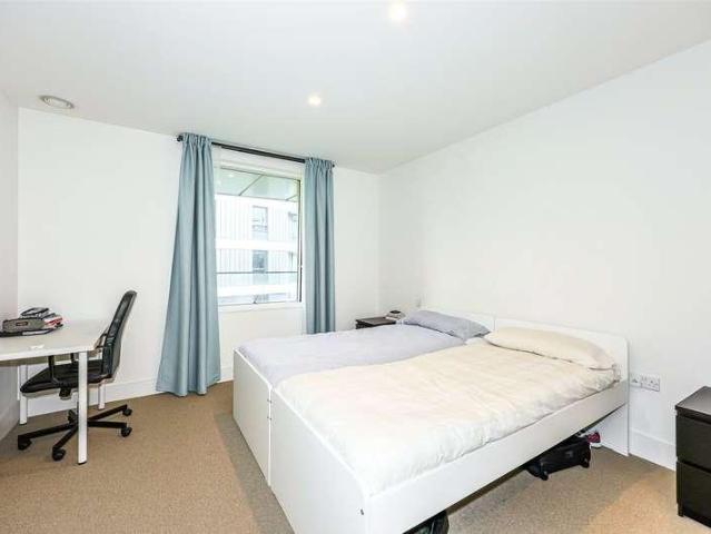 1 bed flat for sale