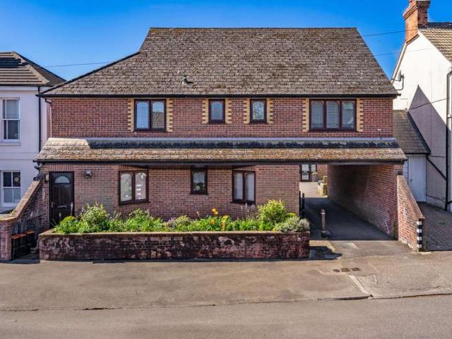 1 bed flat for sale