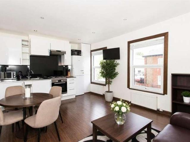 1 bed flat for sale