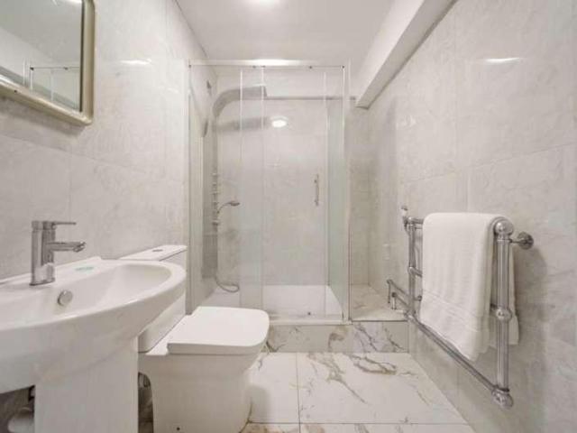 1 bed flat for sale
