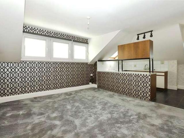 1 bed flat for sale