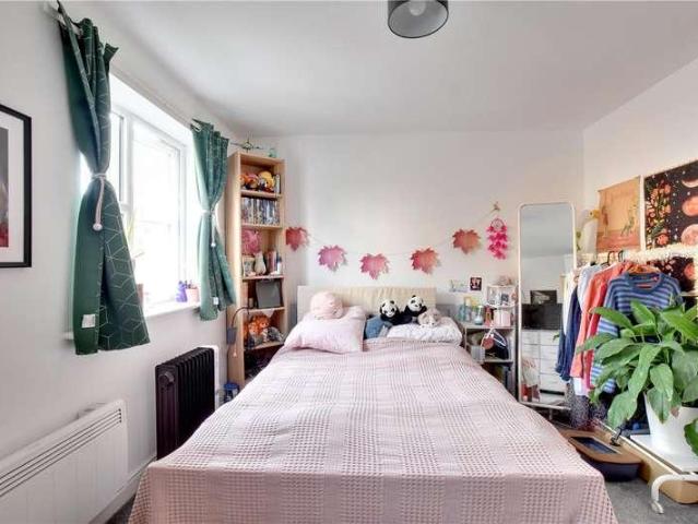 1 bed flat for sale
