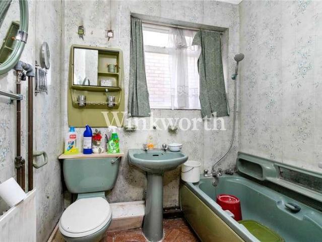 1 bed flat for sale