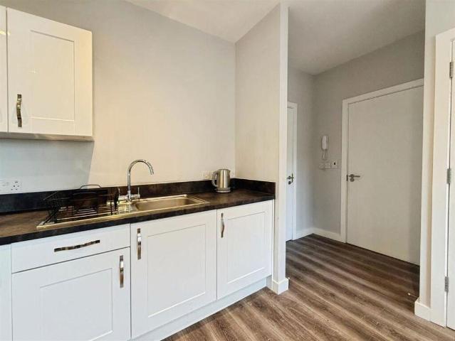 1 bed flat for sale