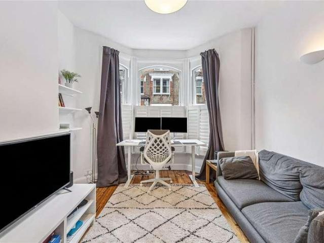 1 bed flat for sale