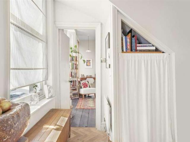 1 bed flat for sale
