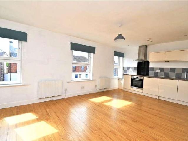 1 bed flat for sale