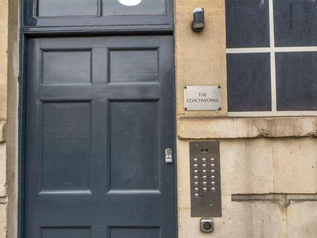 1 bed flat for sale
