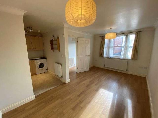 1 bed flat for sale