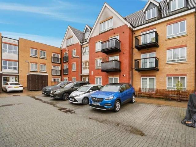 1 bed flat for sale