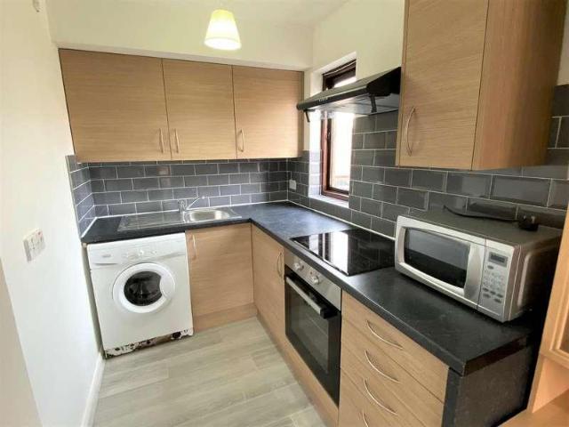 1 bed flat for sale